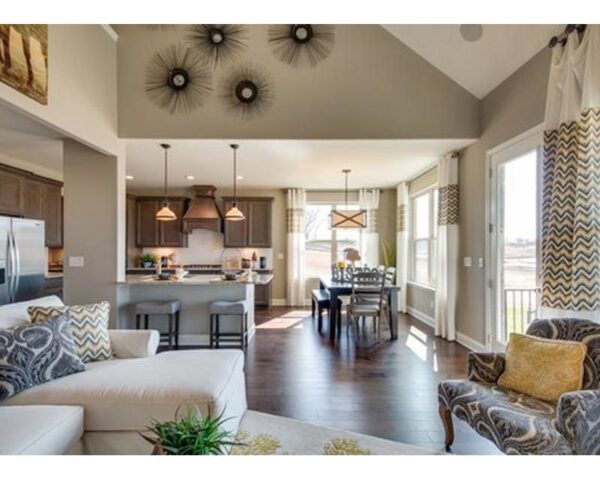 Celebration Homes - Shelton Square