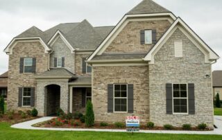 Davidson Homes - Shelton Square